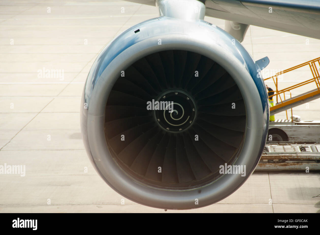 Airplane jet engine hi-res stock photography and images - Alamy