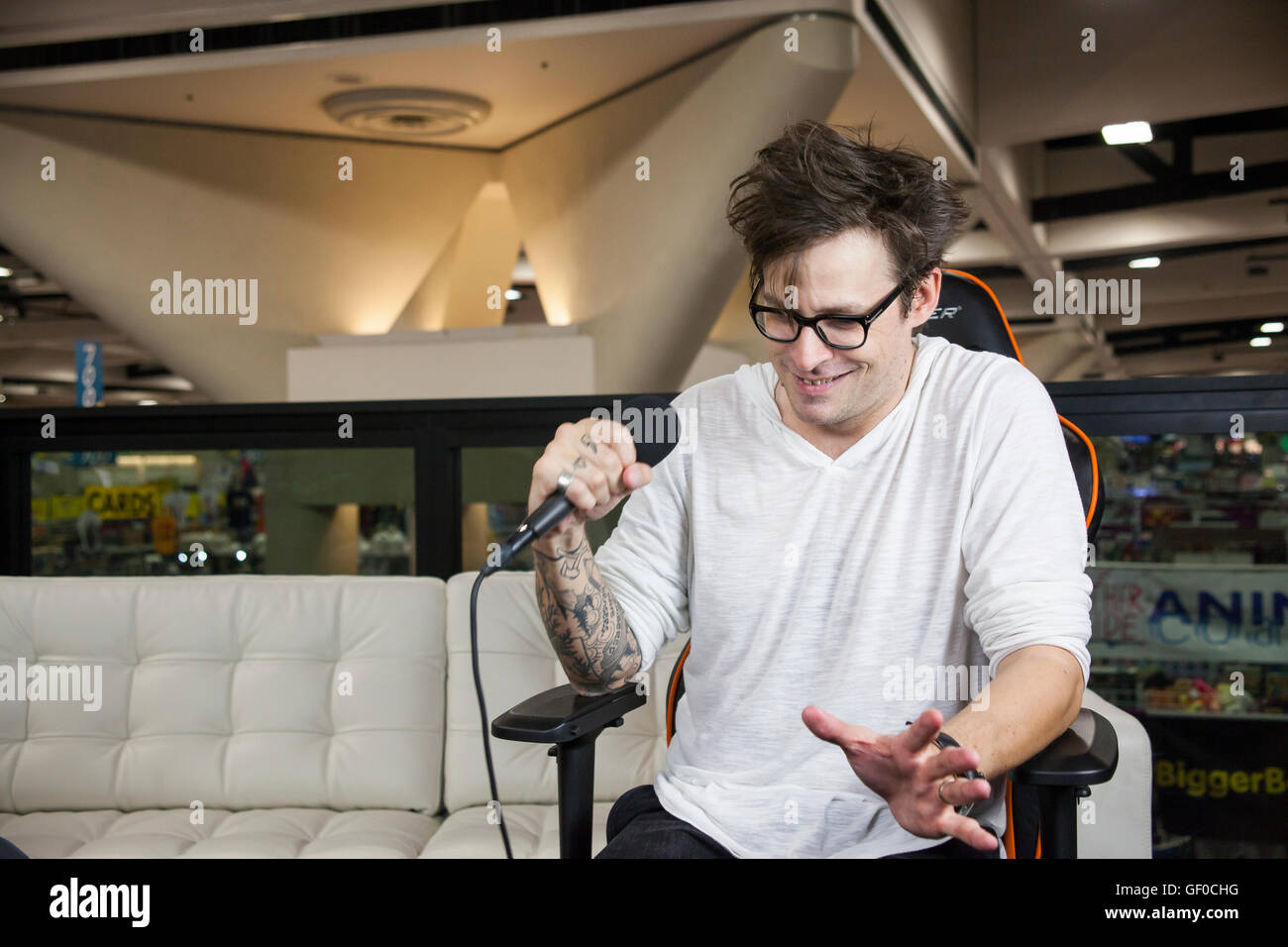 Matt fraction hi-res stock photography and images - Alamy