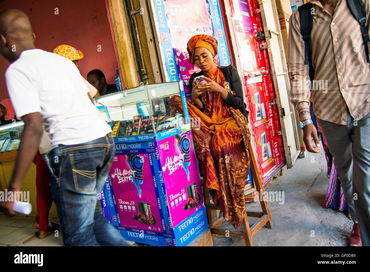 Uhuru Street scene, Dar-es-Salaam, Tanzania Stock Photo - Alamy