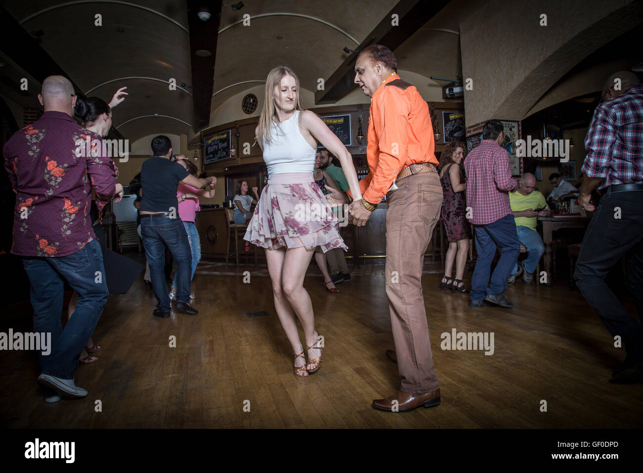 Group fitness uae hi-res stock photography and images - Alamy