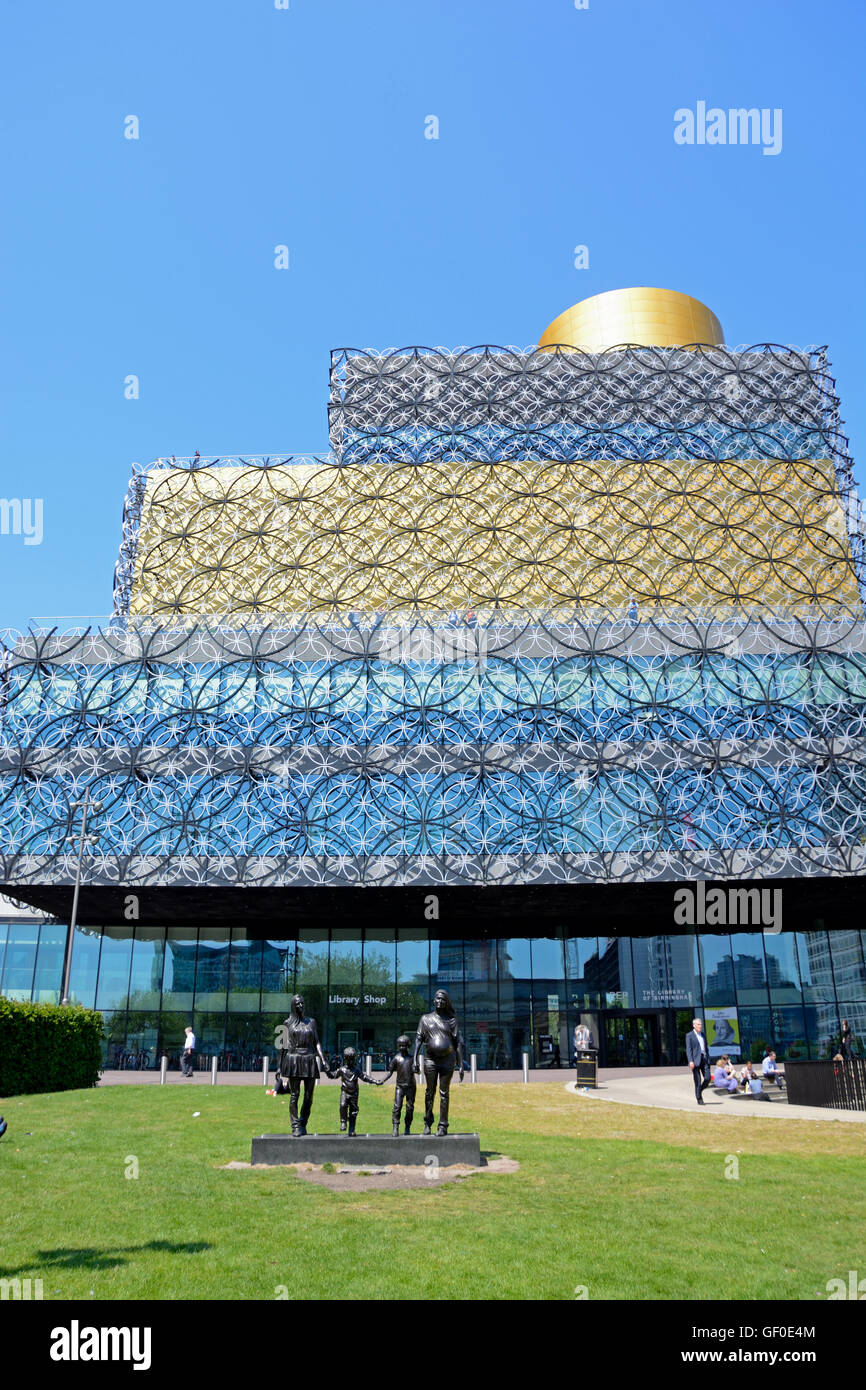 Birmingham Library Statue High Resolution Stock Photography and Images ...