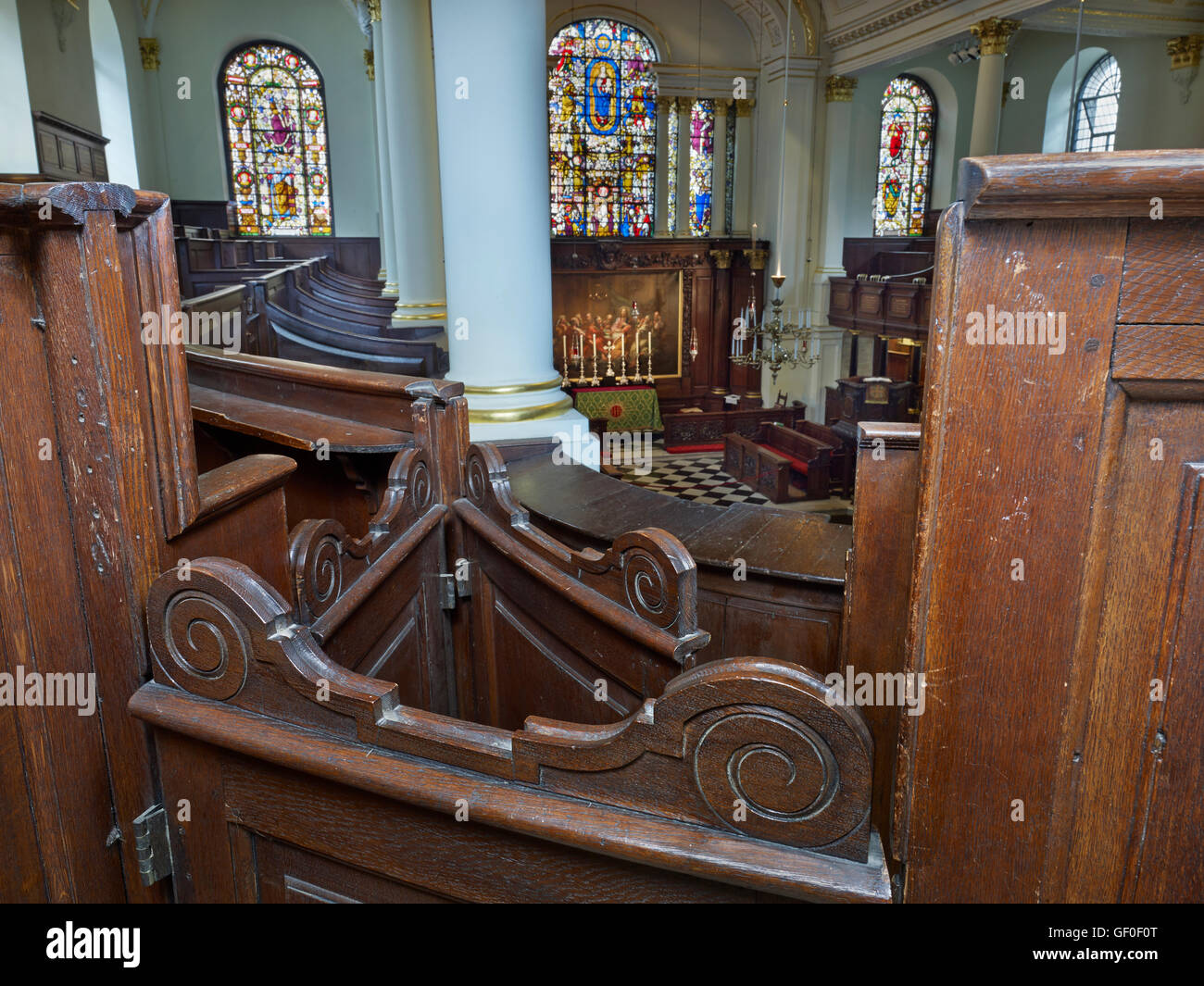 Scroll top hi-res stock photography and images - Alamy