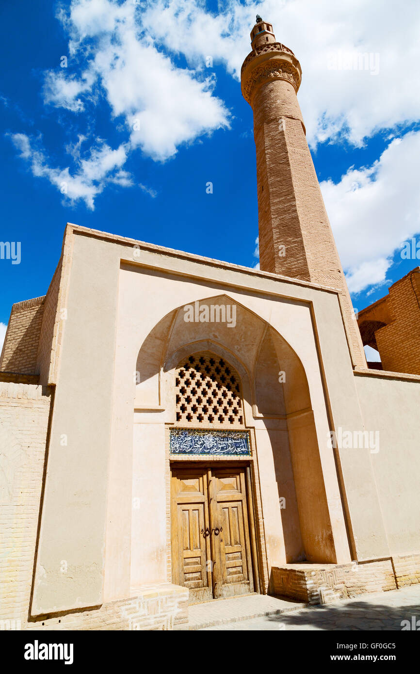 blur in iran blur islamic mausoleum old architecture mosque minaret near the sky Stock Photo - Alamy
