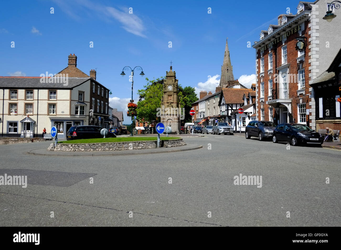 Ruthin hi-res stock photography and images - Alamy