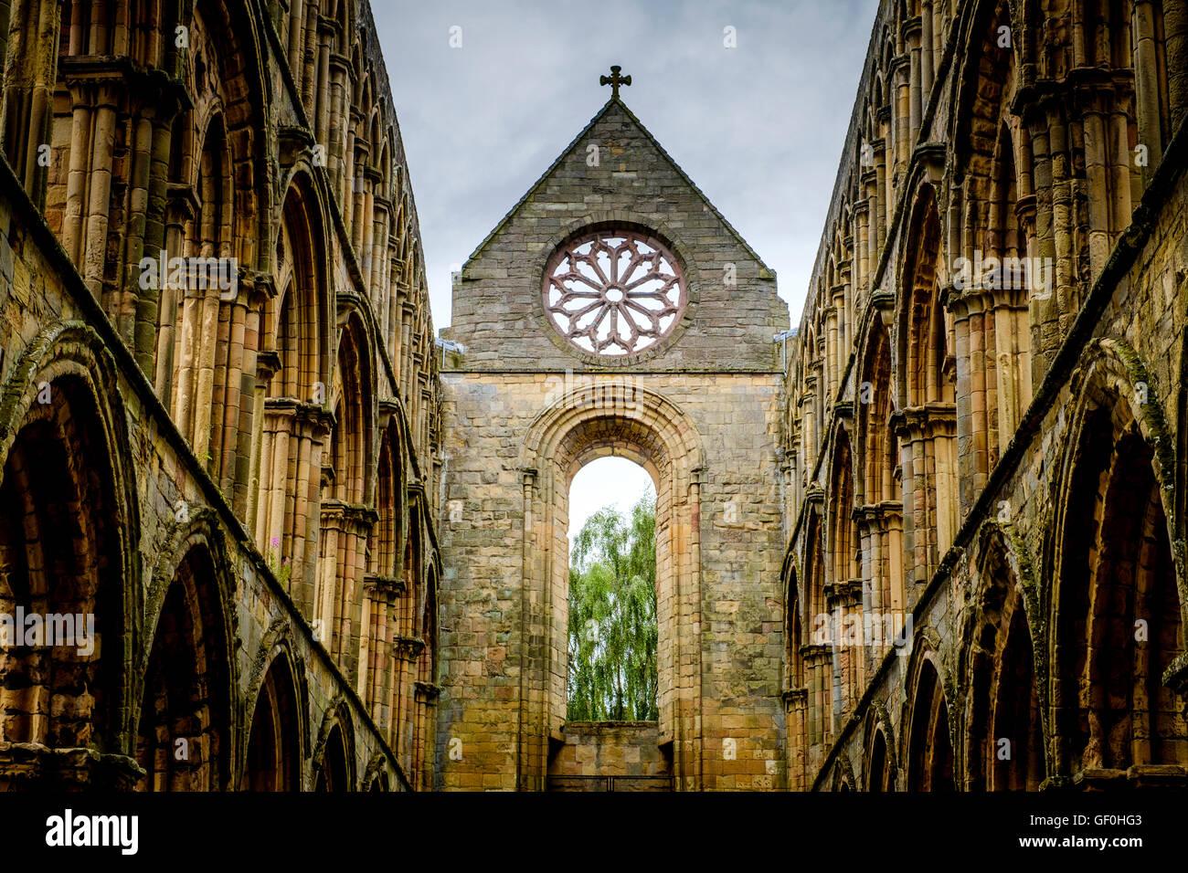 Jedburgh Abbey, Jedburgh, Scottish Borders Stock Photo - Alamy