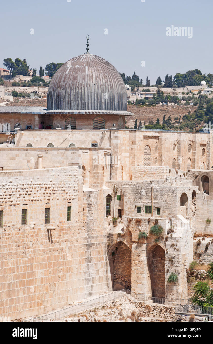 Jerusalem, view of Al Aqsa Mosque, the Farthest Mosque, located on ...
