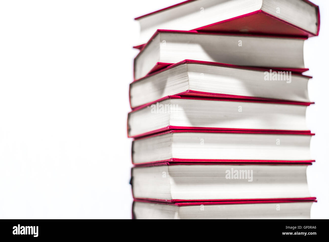 Pink books bookshop hi-res stock photography and images - Alamy