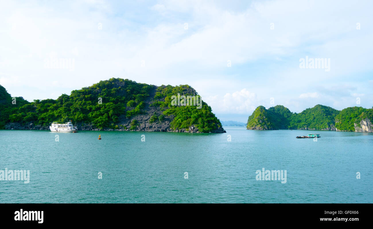Asia Islands Summer Boat Landscape Stock Photo - Alamy