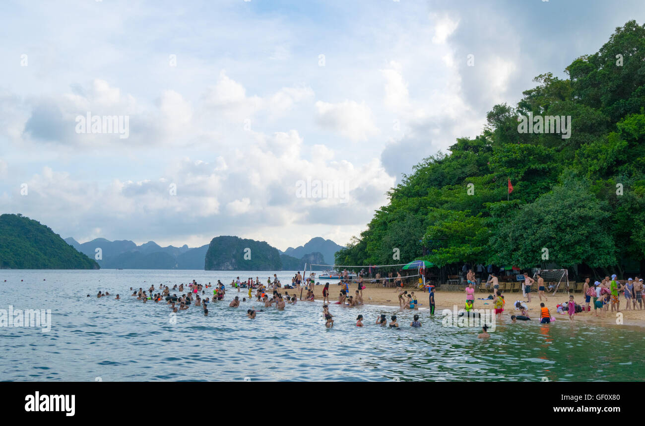 Asia Islands Summer Boat Landscape Stock Photo - Alamy
