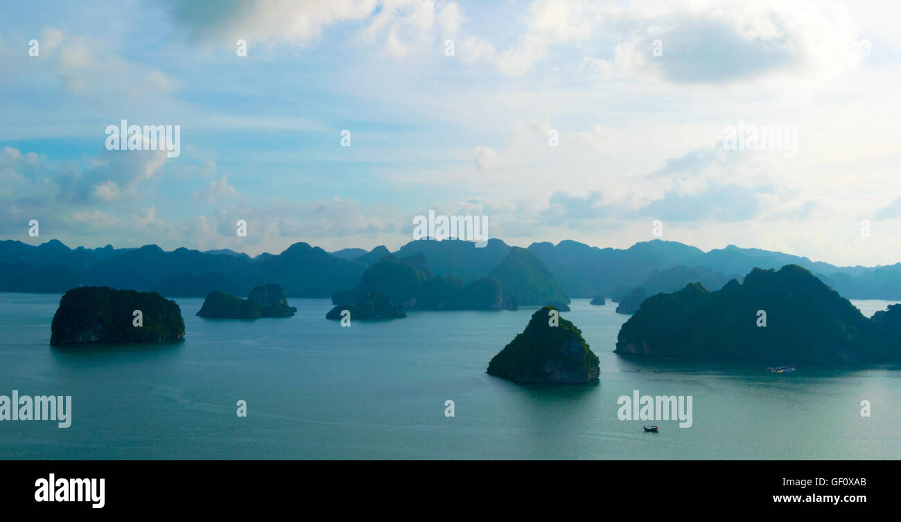 Asia Islands Summer Boat Landscape Stock Photo - Alamy