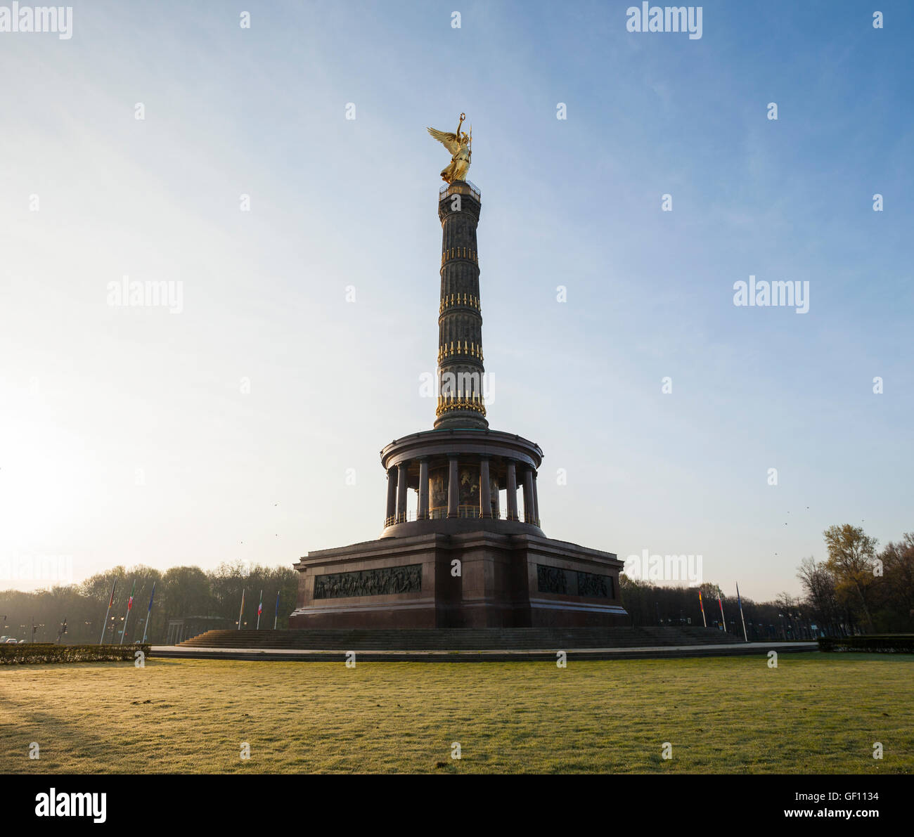 Berlin Victory Column Stock Photo - Alamy