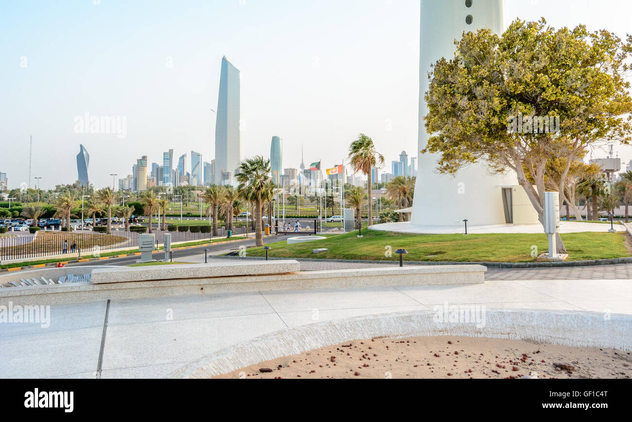 Kuwait city kuwait construction hi-res stock photography and images - Alamy