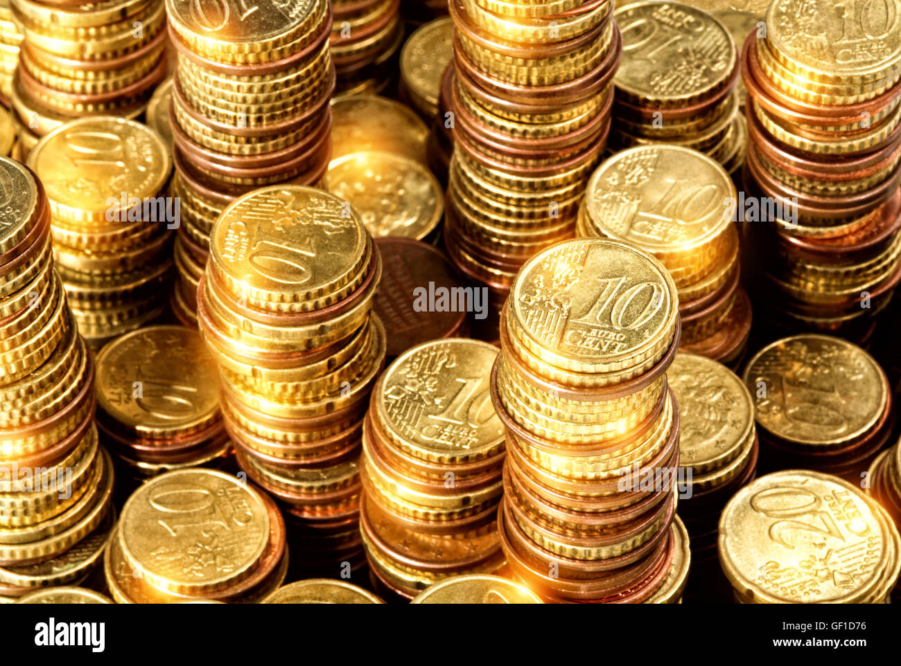 Gold coin closeup hi-res stock photography and images - Alamy