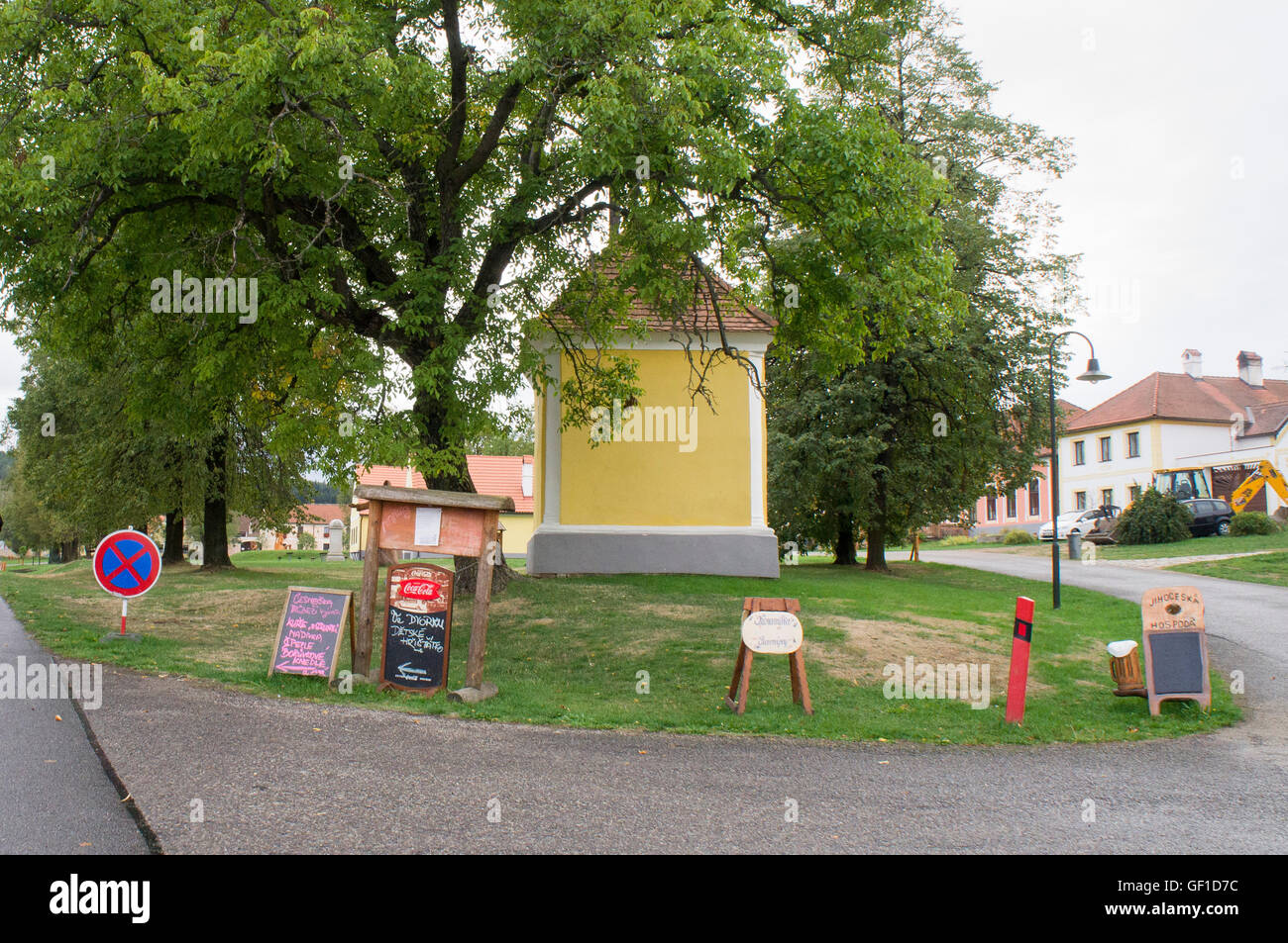 Bohemian baroque style hi-res stock photography and images - Alamy