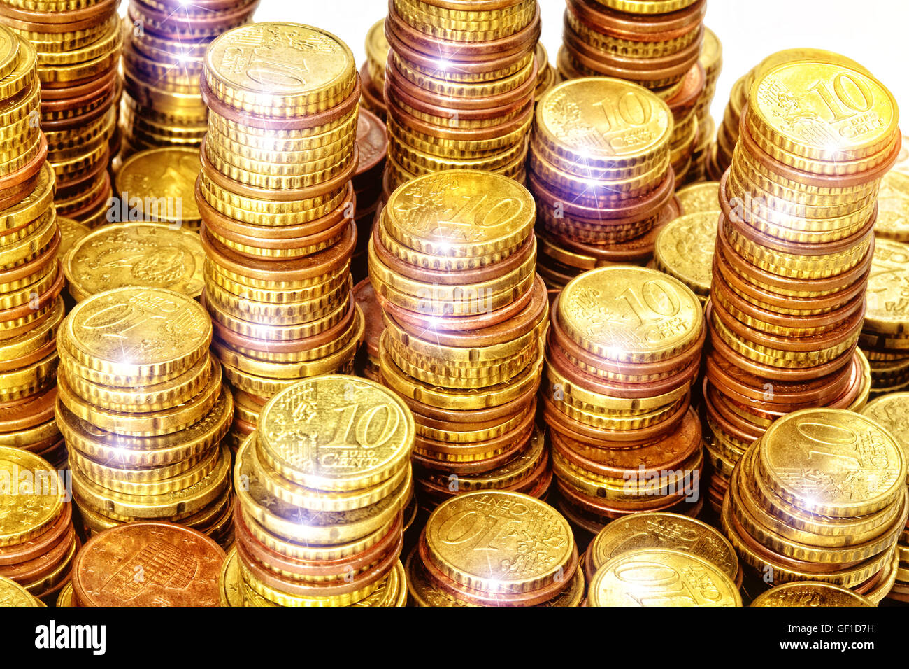 Euro gold coin hi-res stock photography and images - Alamy