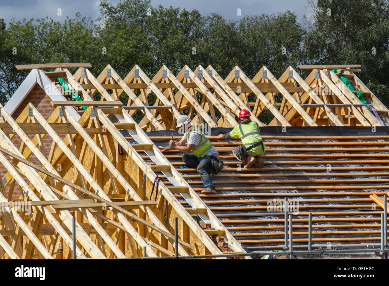 Outrigger trusses hi-res stock photography and images - Alamy