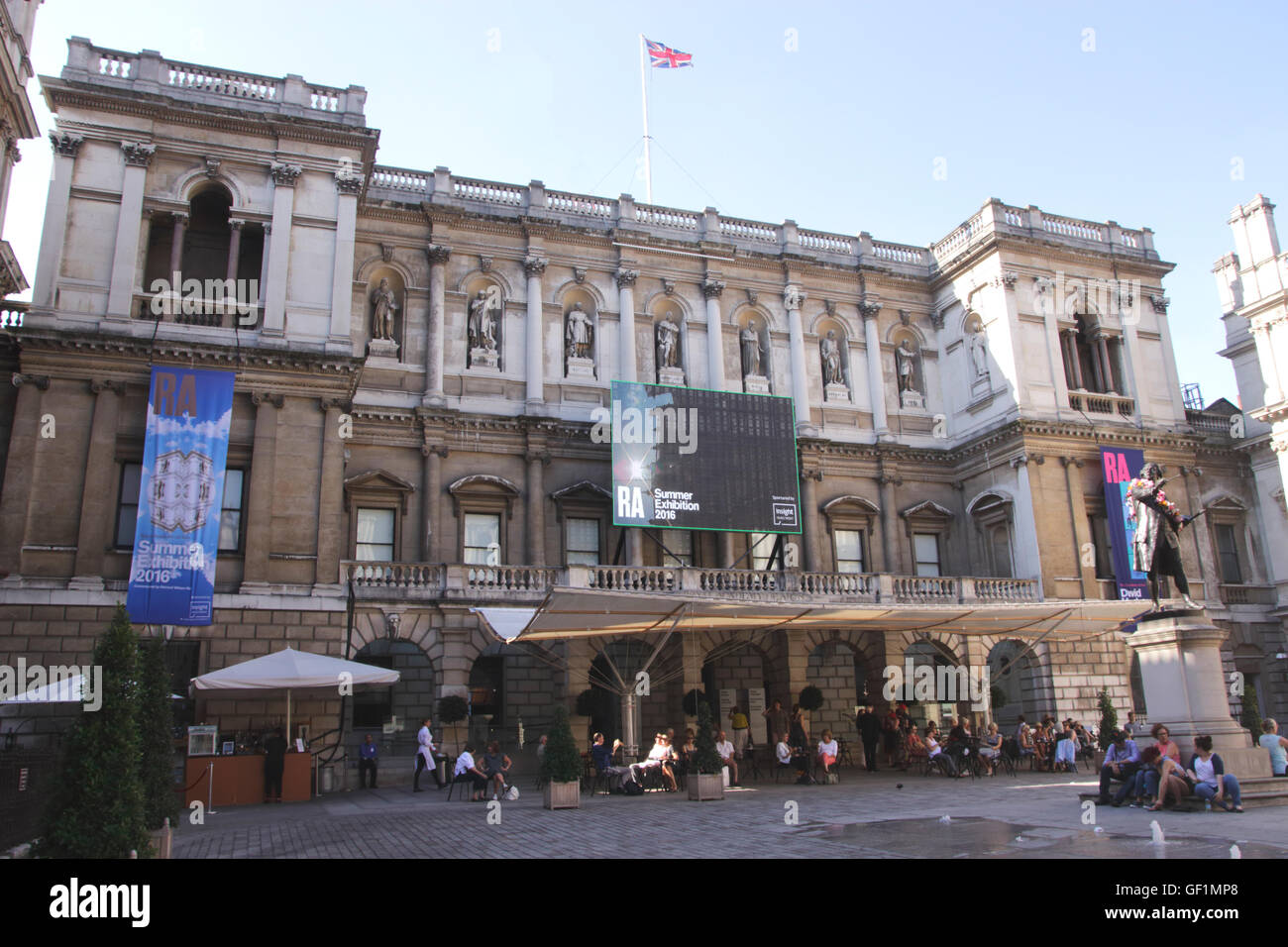 Royal academy hi-res stock photography and images - Alamy