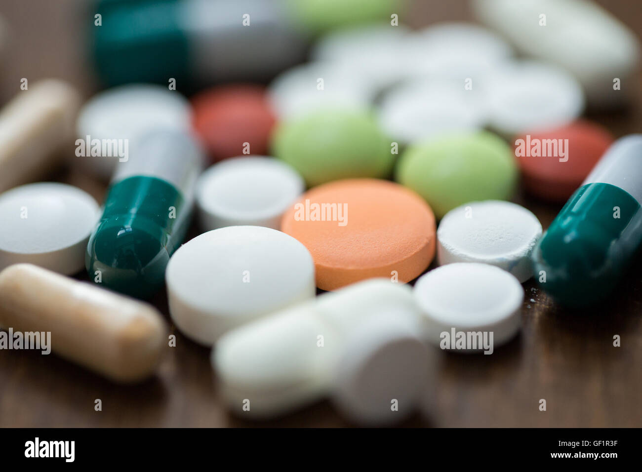 Different drugs table hi-res stock photography and images - Alamy