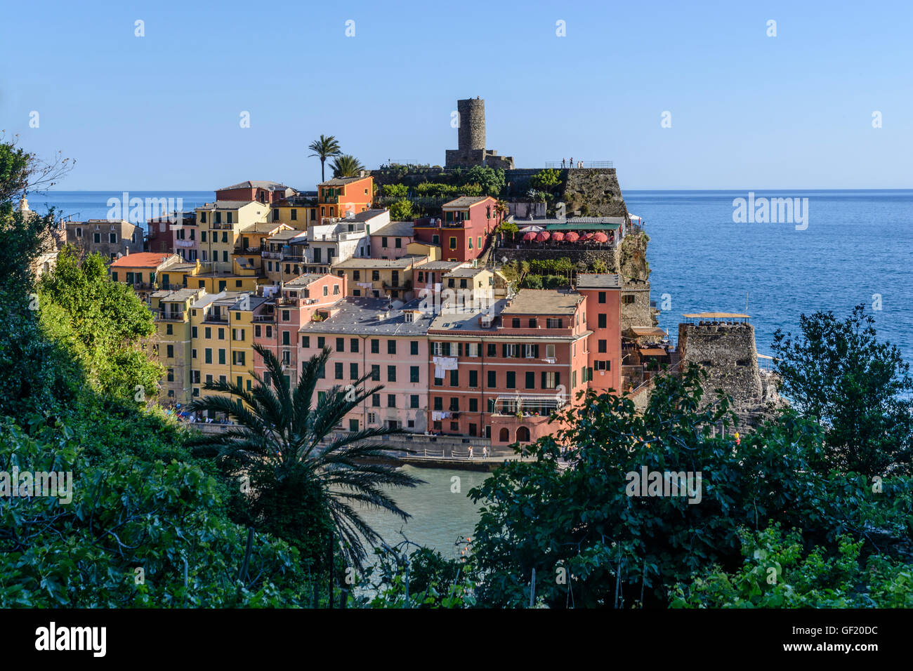 Historical vernazza hi-res stock photography and images - Alamy