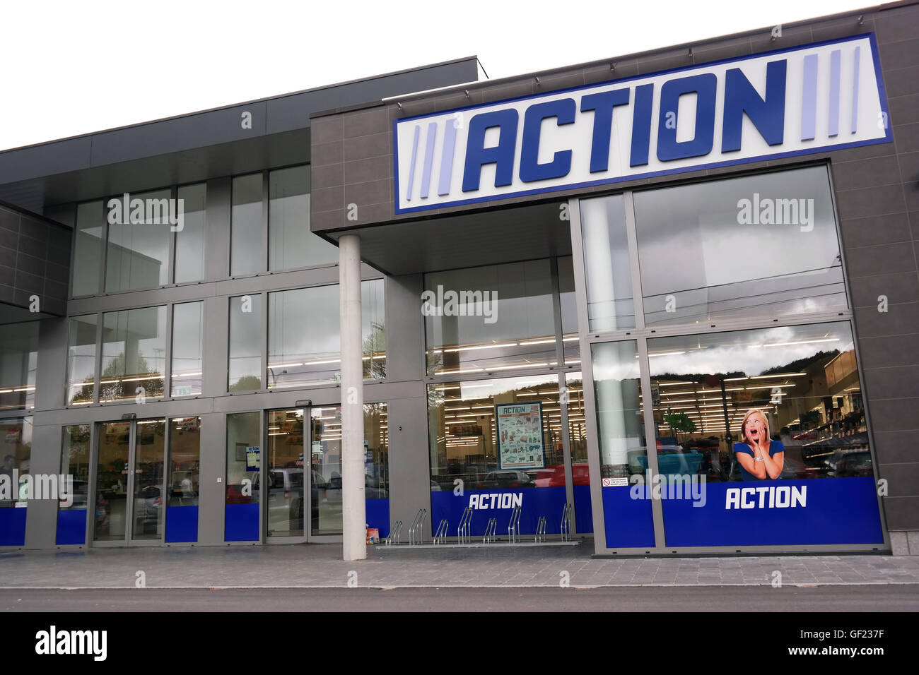 Action store hi-res stock photography and images - Alamy