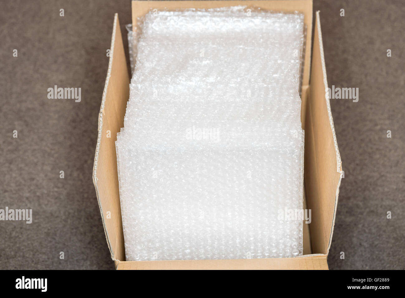 Bubble wrap pop hi-res stock photography and images - Alamy