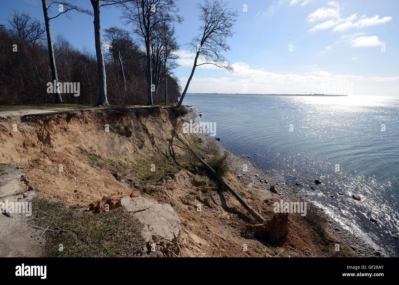 Steep slope erosion hi-res stock photography and images - Alamy