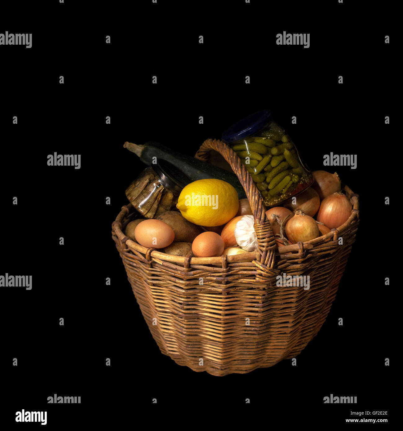 Basket fruit vegetables fish hi-res stock photography and images - Alamy