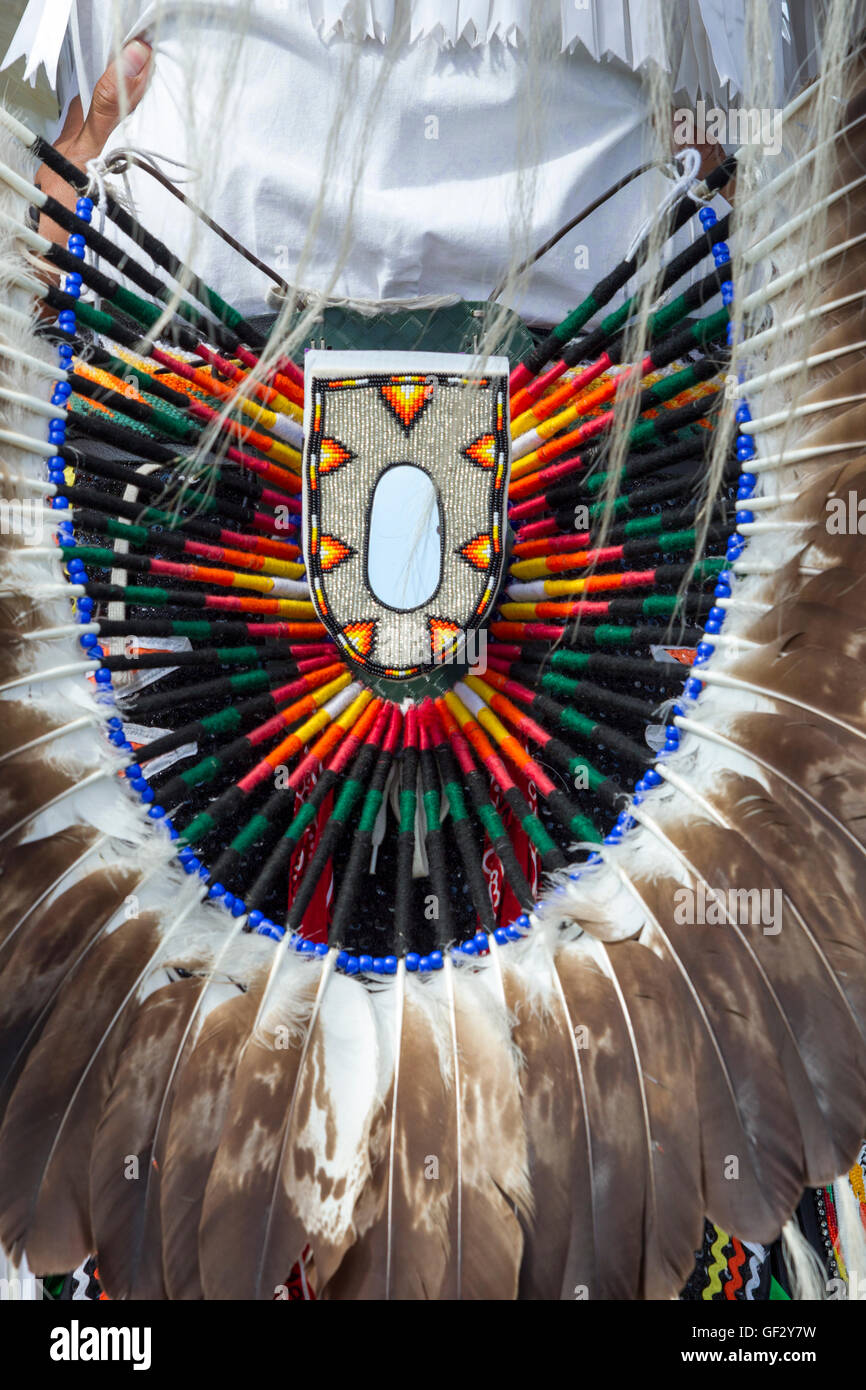 Indian headdress hi-res stock photography and images - Alamy