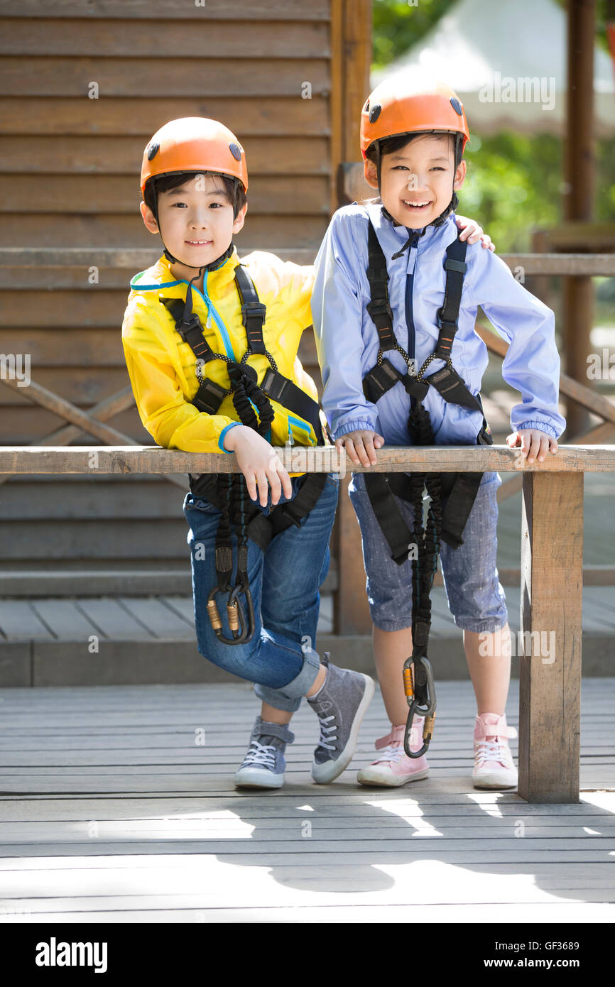 Happy Chinese children playing outside Stock Photo - Alamy