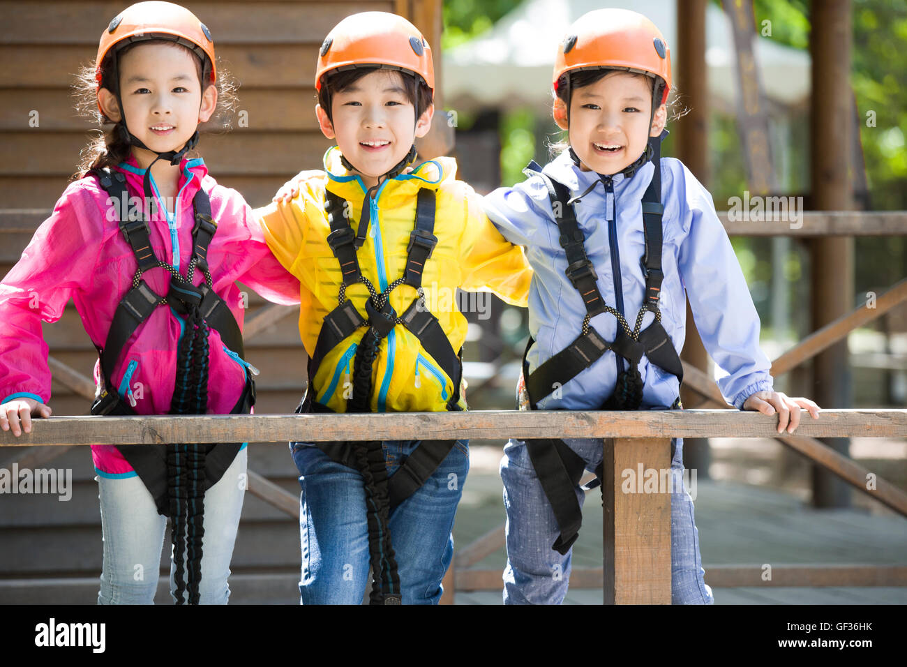 Happy Chinese children playing outside Stock Photo - Alamy