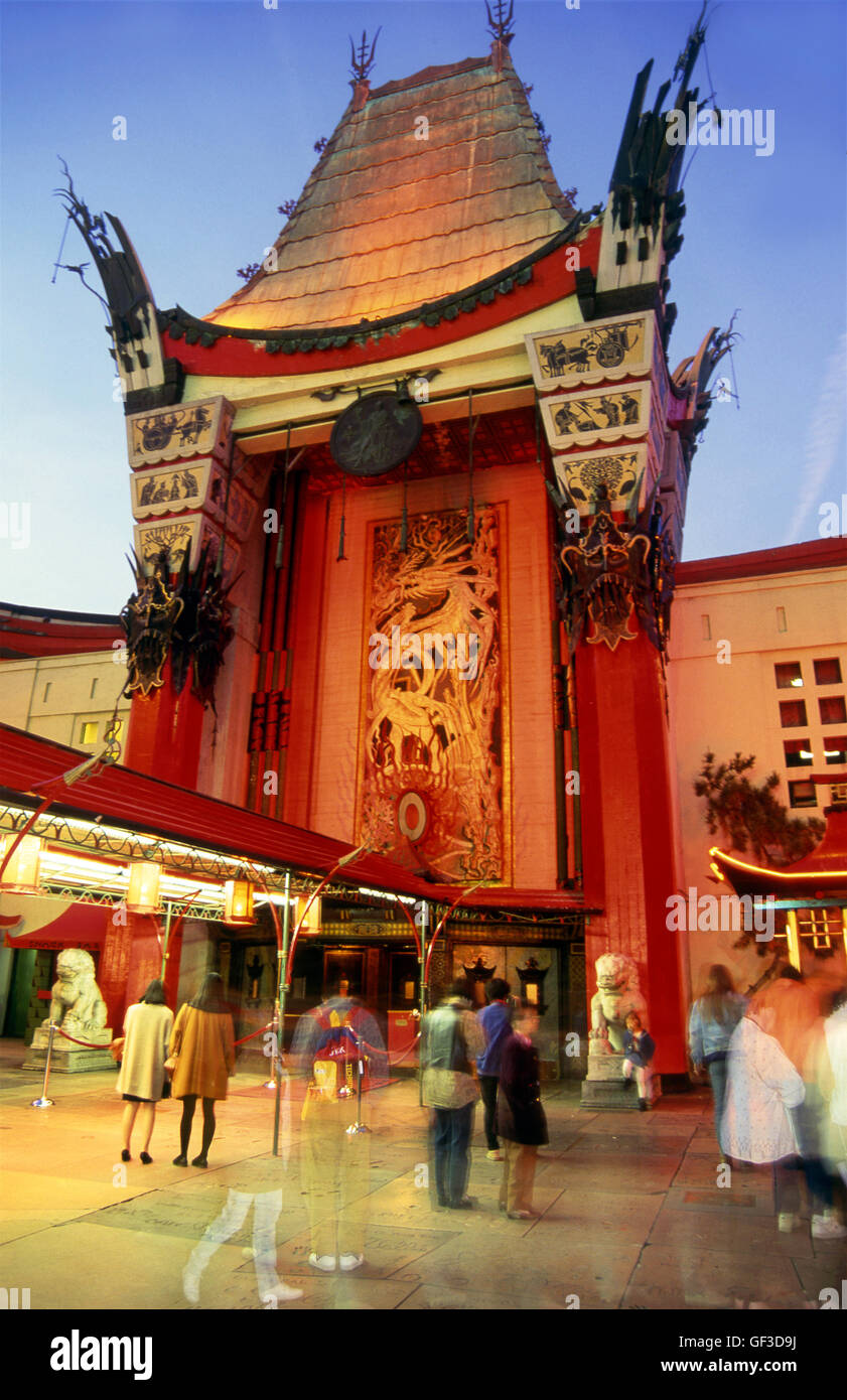 Grauman's Chinese Theater on Hollywood Blvd. at night Stock Photo - Alamy