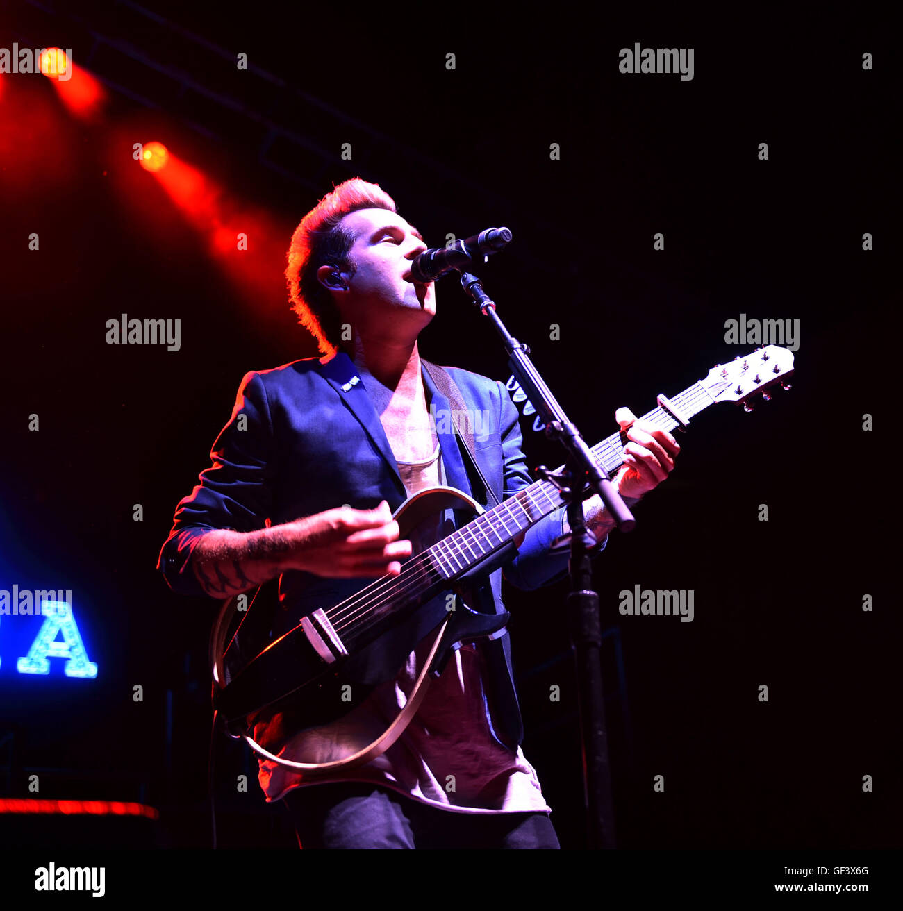 Holly blake arnstein hi-res stock photography and images - Alamy