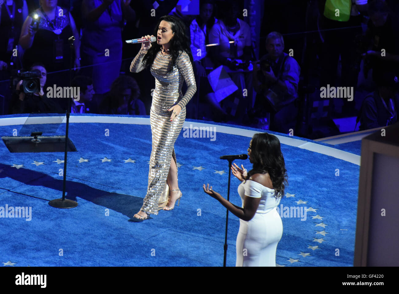 Philadelphia, Pennsylvania, USA. 28th July, 2016. Katy Perry performs ...