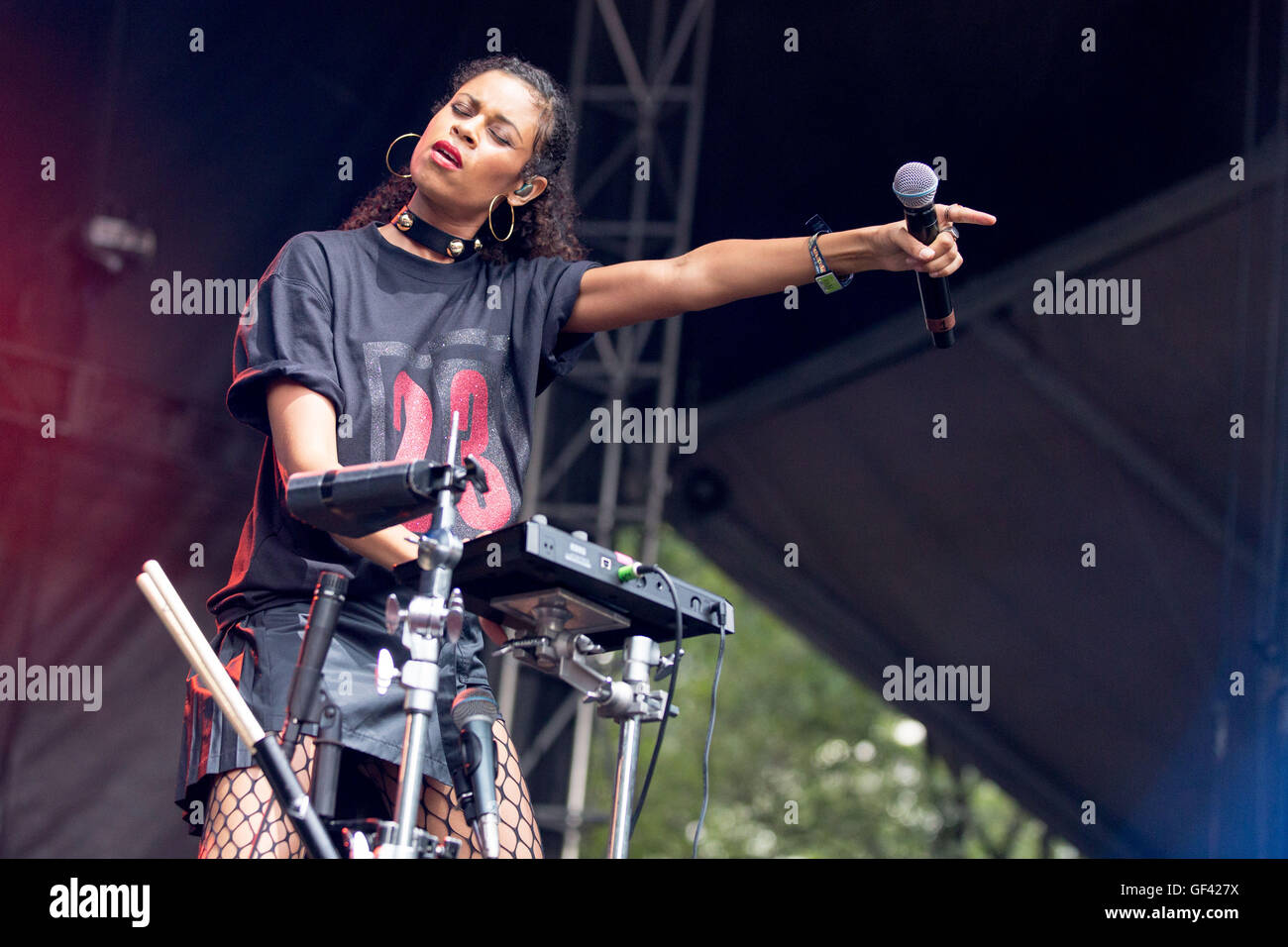 Chicago, Illinois, USA. 28th July, 2016. ALUNA FRANCIS of AlunaGeorge ...
