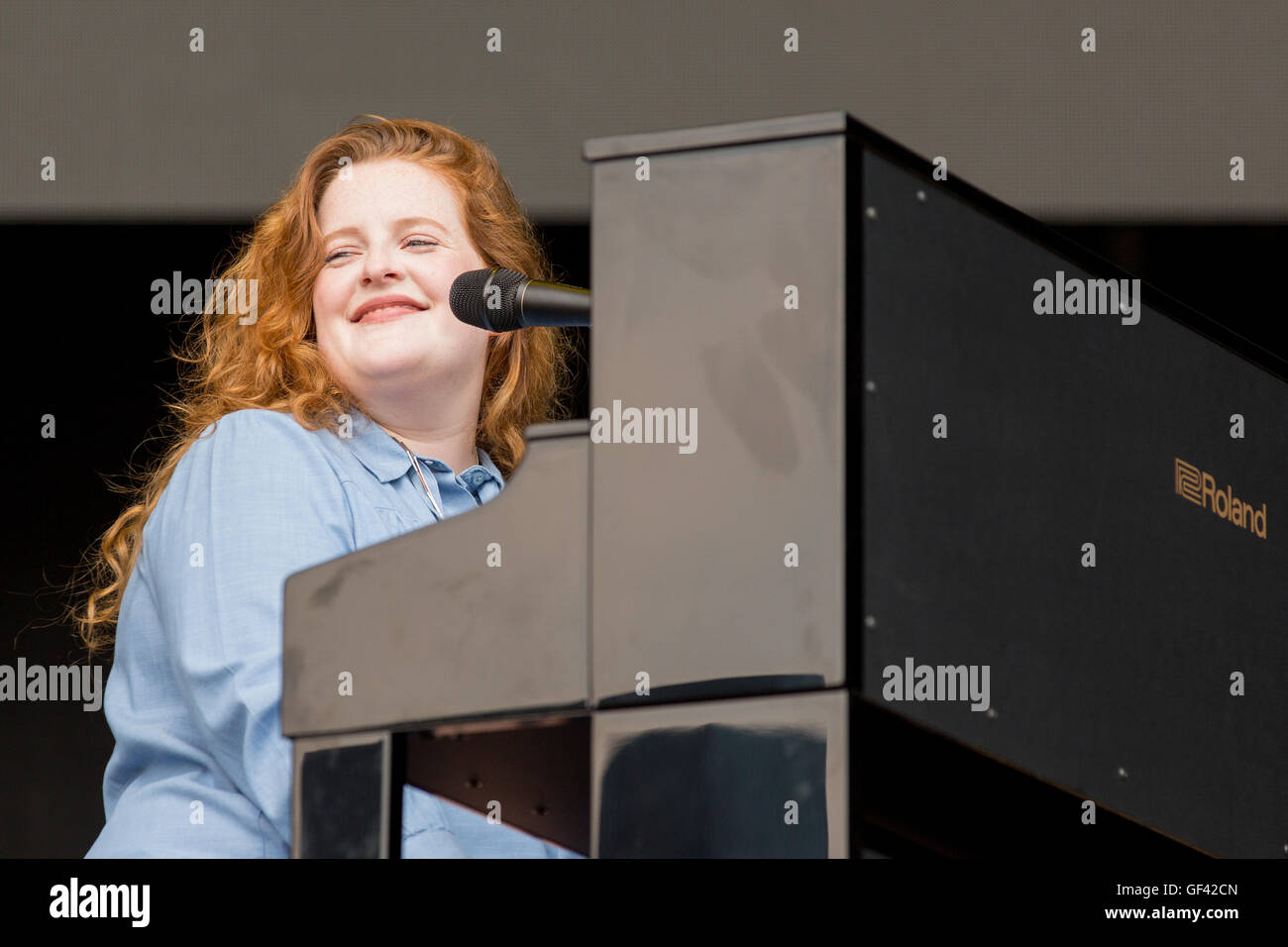 Frances sophie frances cooke hi-res stock photography and images - Alamy