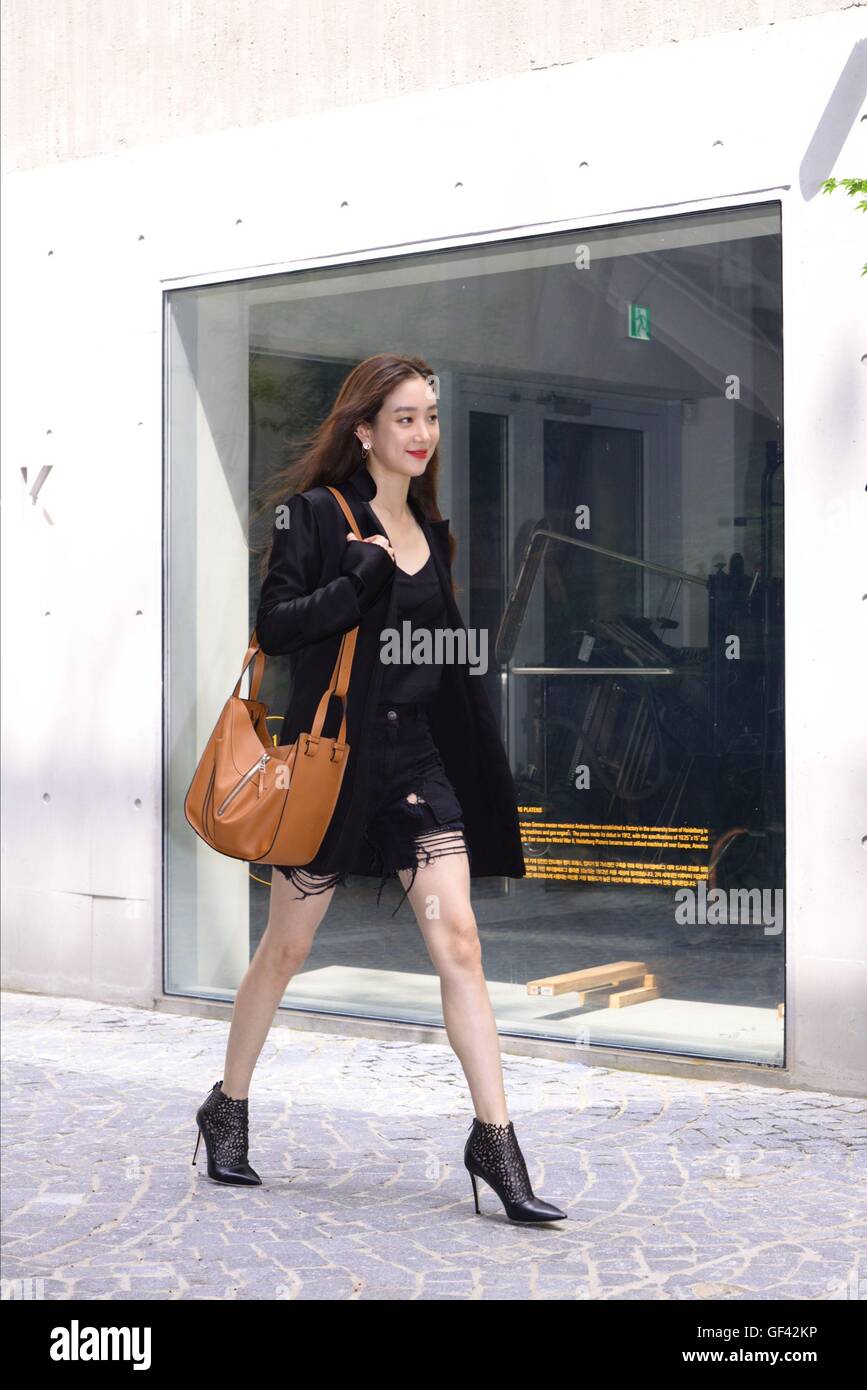 Seoul, Korea. 28th July, 2016. Shirley, Kim Hyo Jin and Jung Ryeowon ...