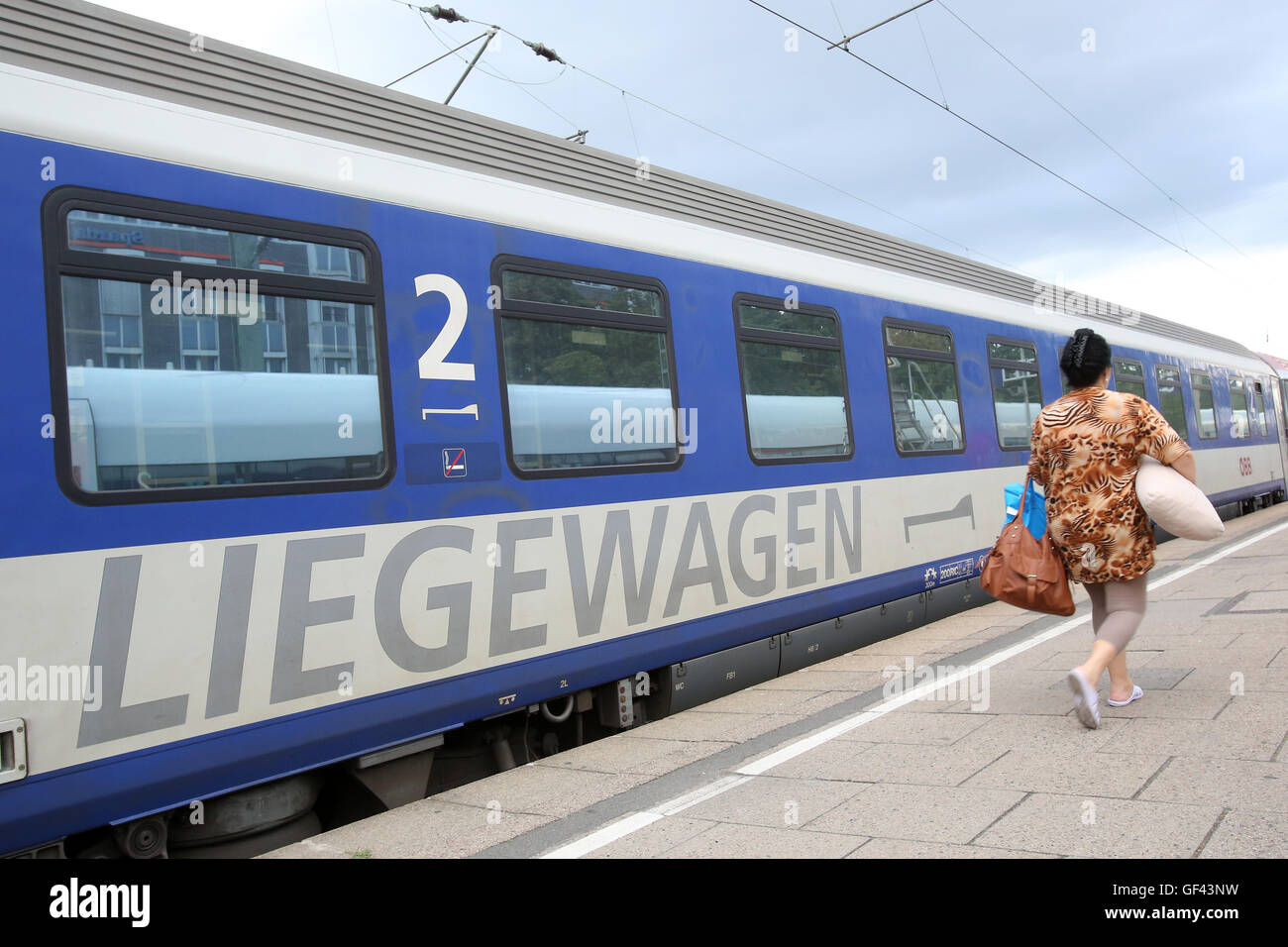 Euronight hi-res stock photography and images - Alamy