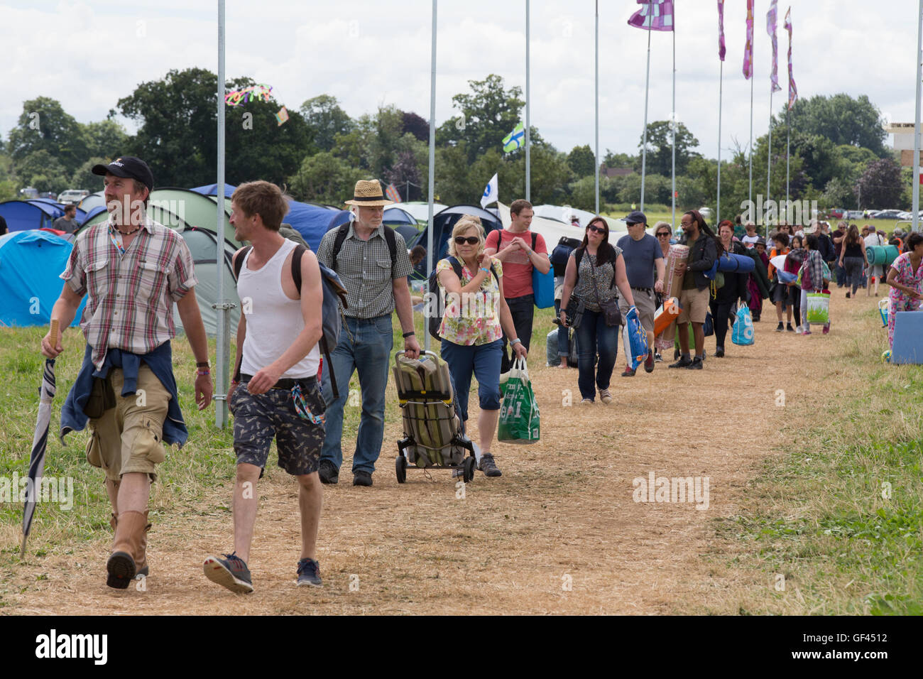 Womad Festival Food Tents Hi res Stock Photography And Images Alamy womad-festival-food-tents-hi-res-stock-photography-and-images-alamy