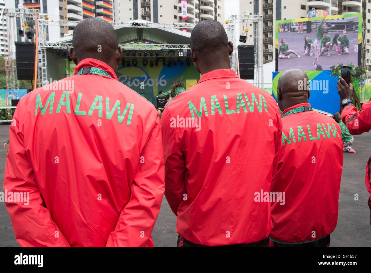 Malawi athletes attend the ceremony of the flags during movement in the ...