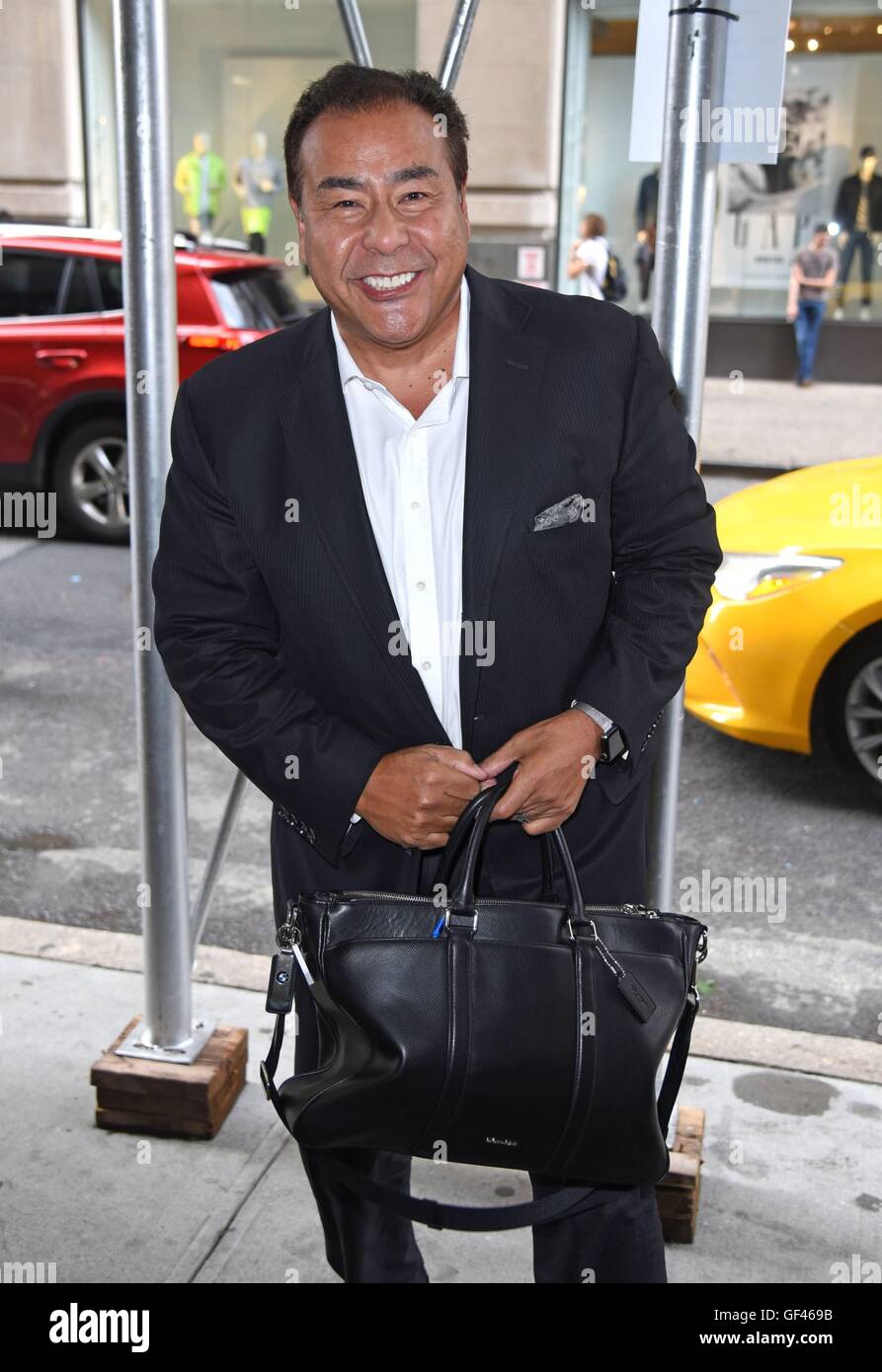 John quinones hi-res stock photography and images - Alamy