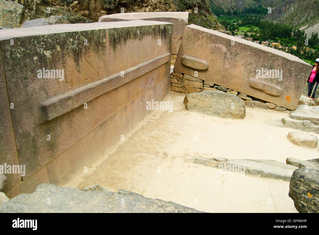 Monolithic blocks hi-res stock photography and images - Alamy