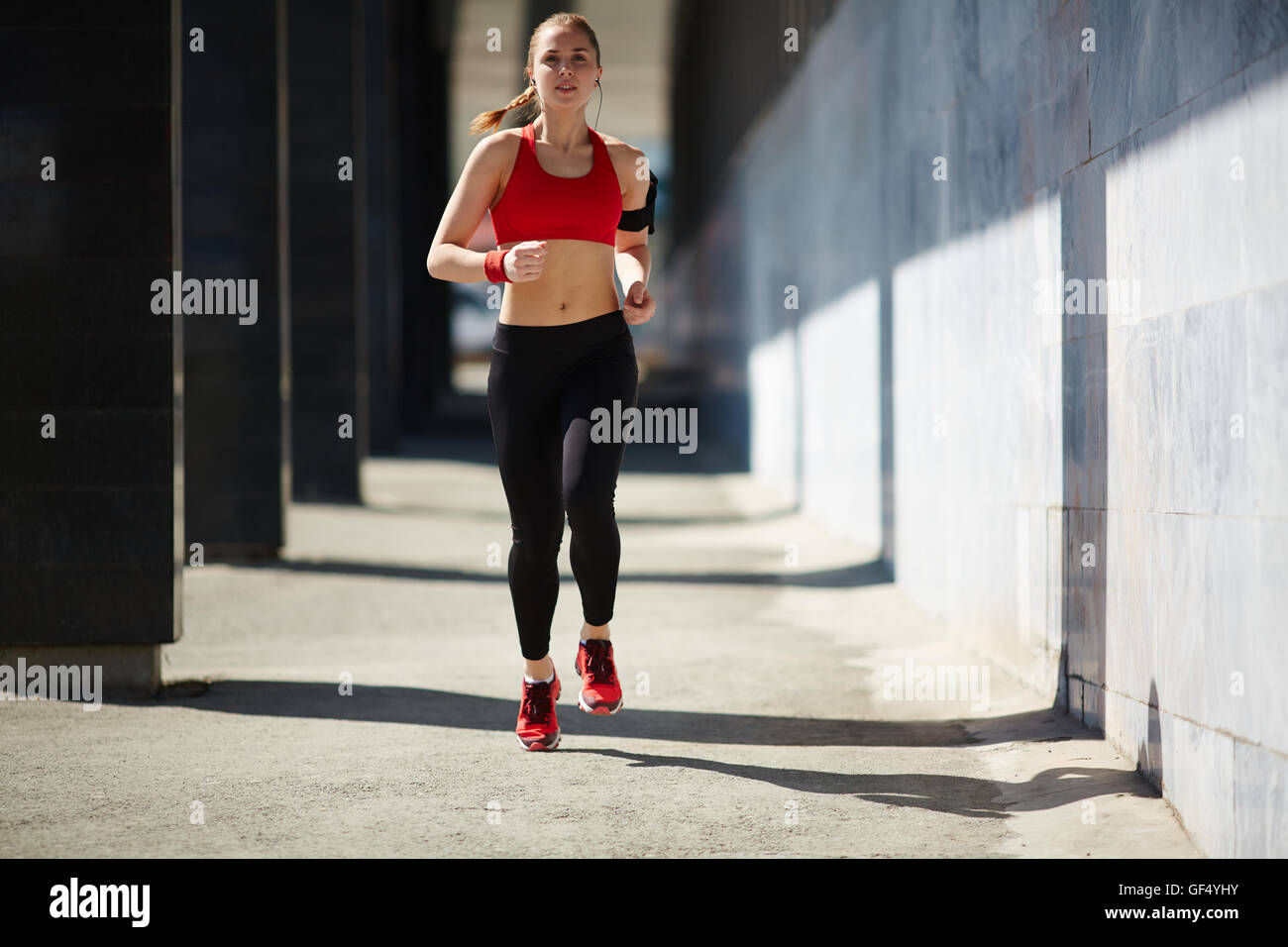 Motion athlete hi-res stock photography and images - Alamy