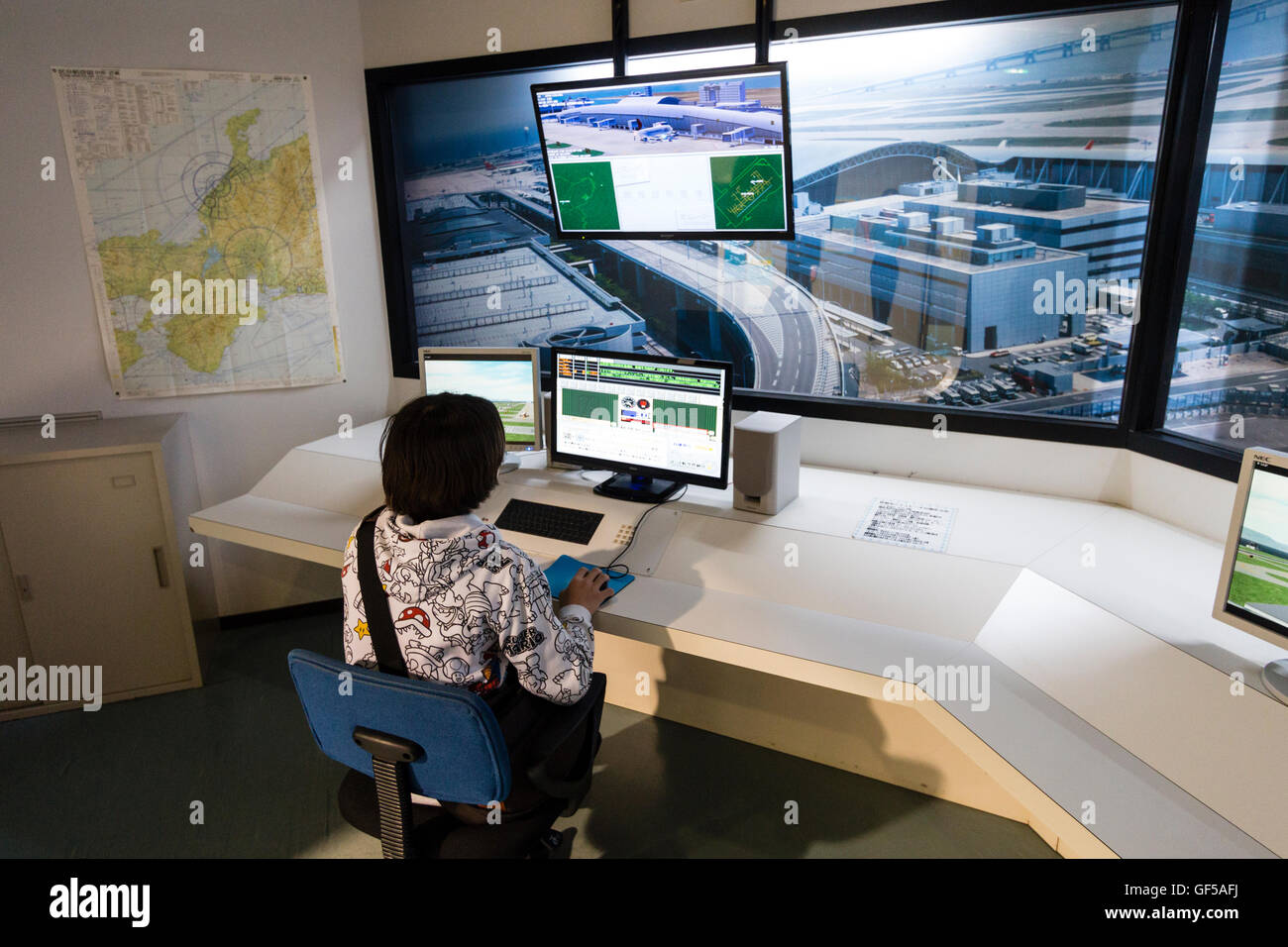 Kansai international airport air hi-res stock photography and images ...