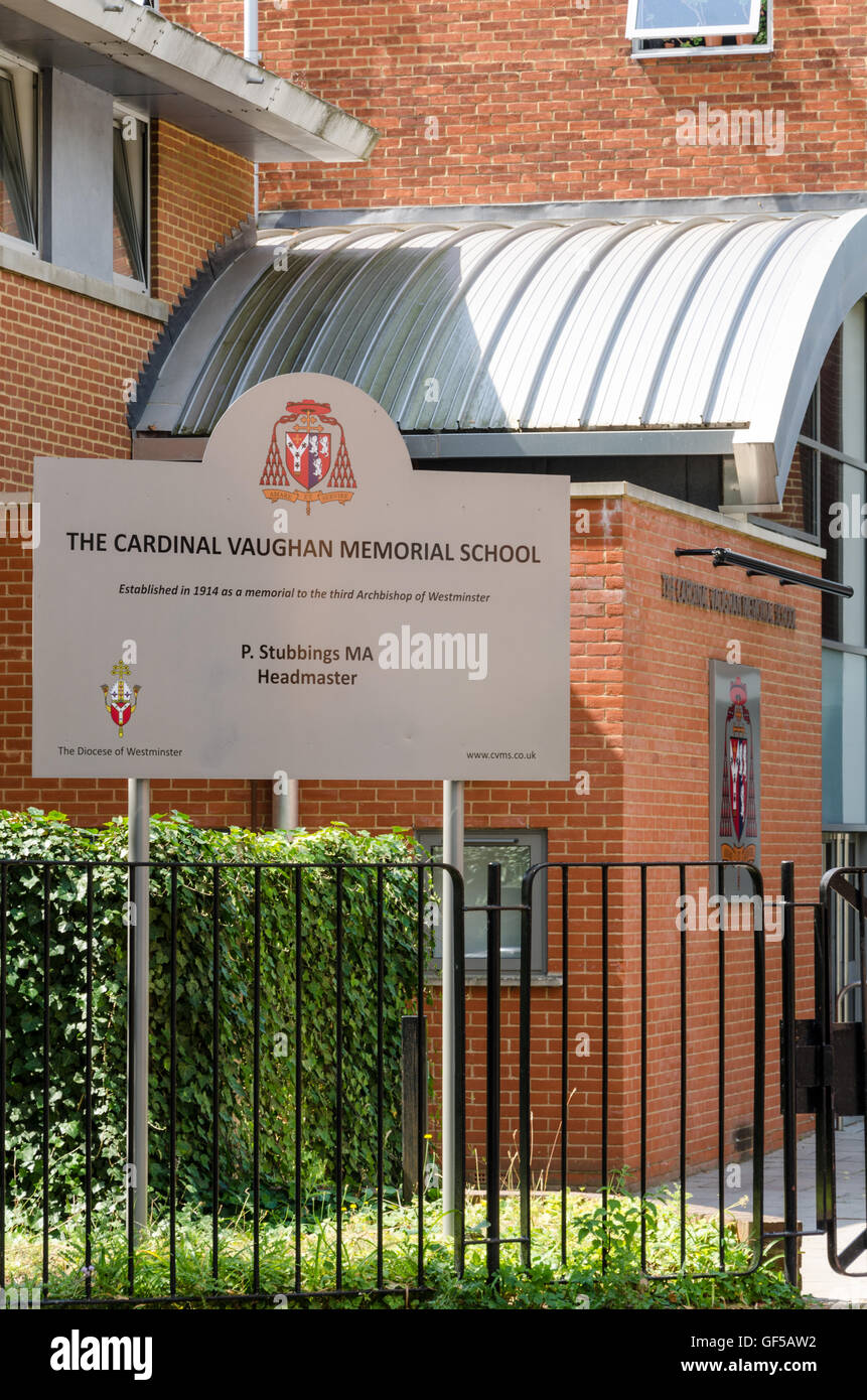 Cardinal vaughan school hi-res stock photography and images - Alamy