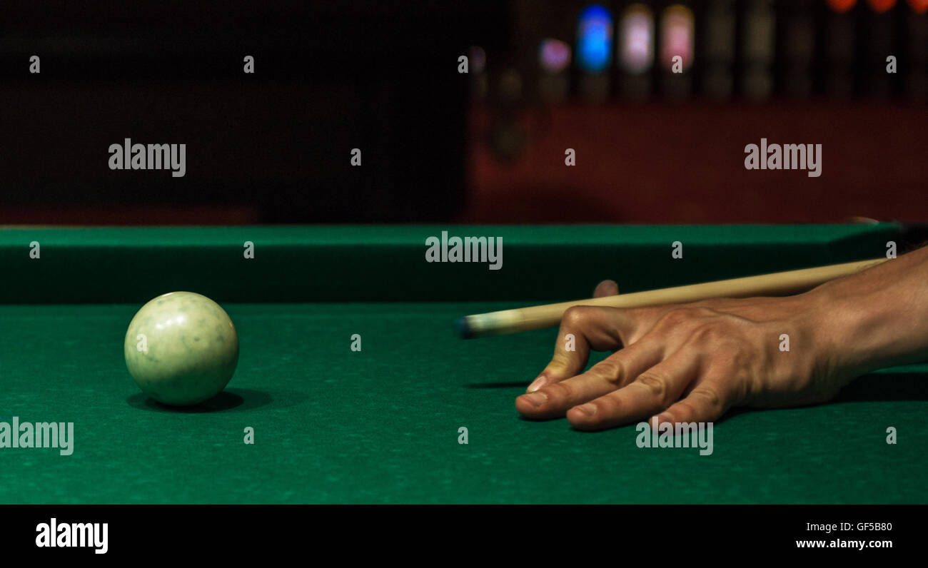 Billiards player hi-res stock photography and images - Alamy