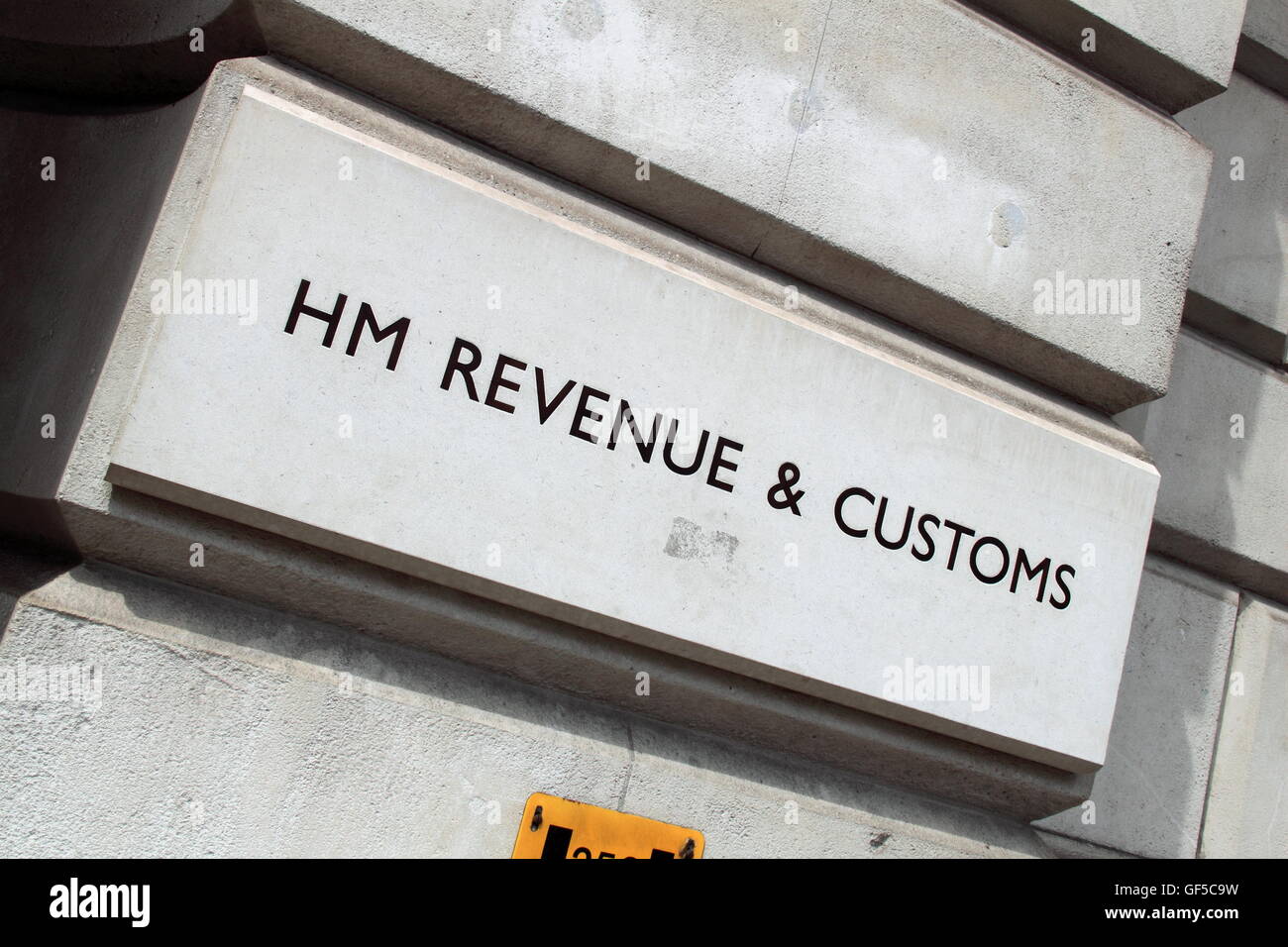 Hm revenue and customs hi-res stock photography and images - Alamy