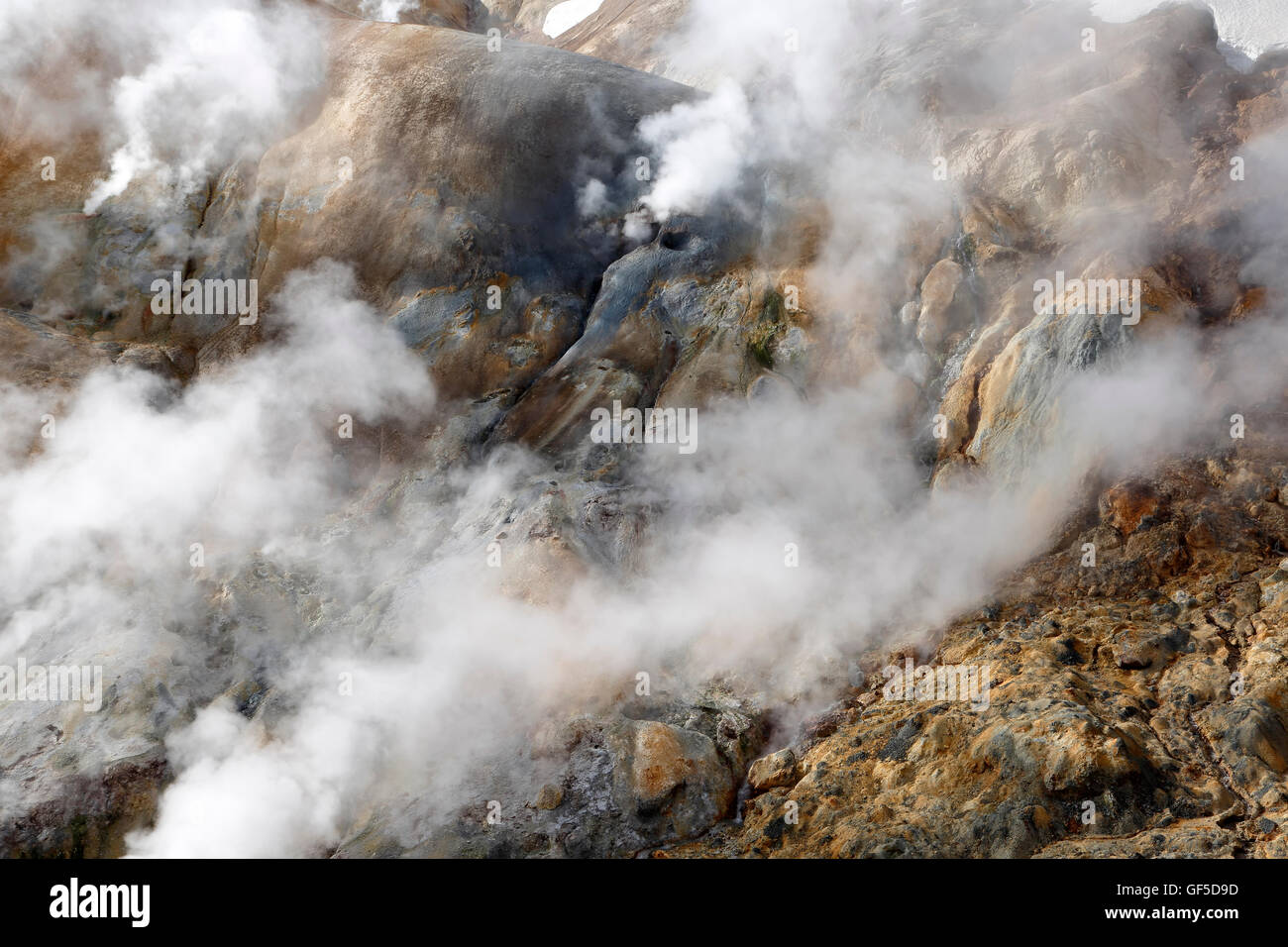 Geothermal hot springs fumaroles hi-res stock photography and images ...