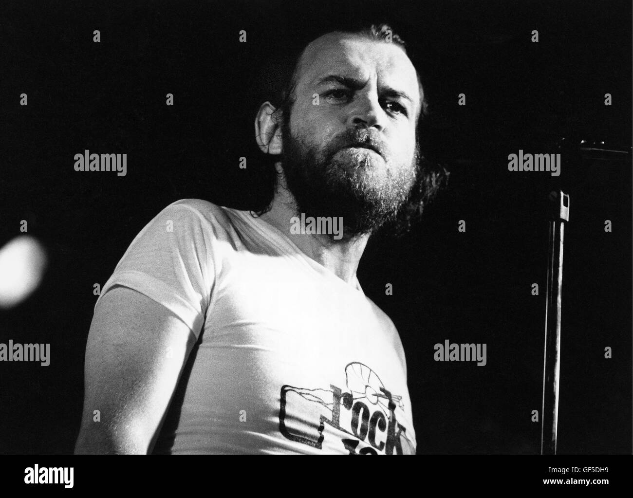 Joe Cocker performing in the early 1980's. © Gary Gershoff / MediaPunch ...