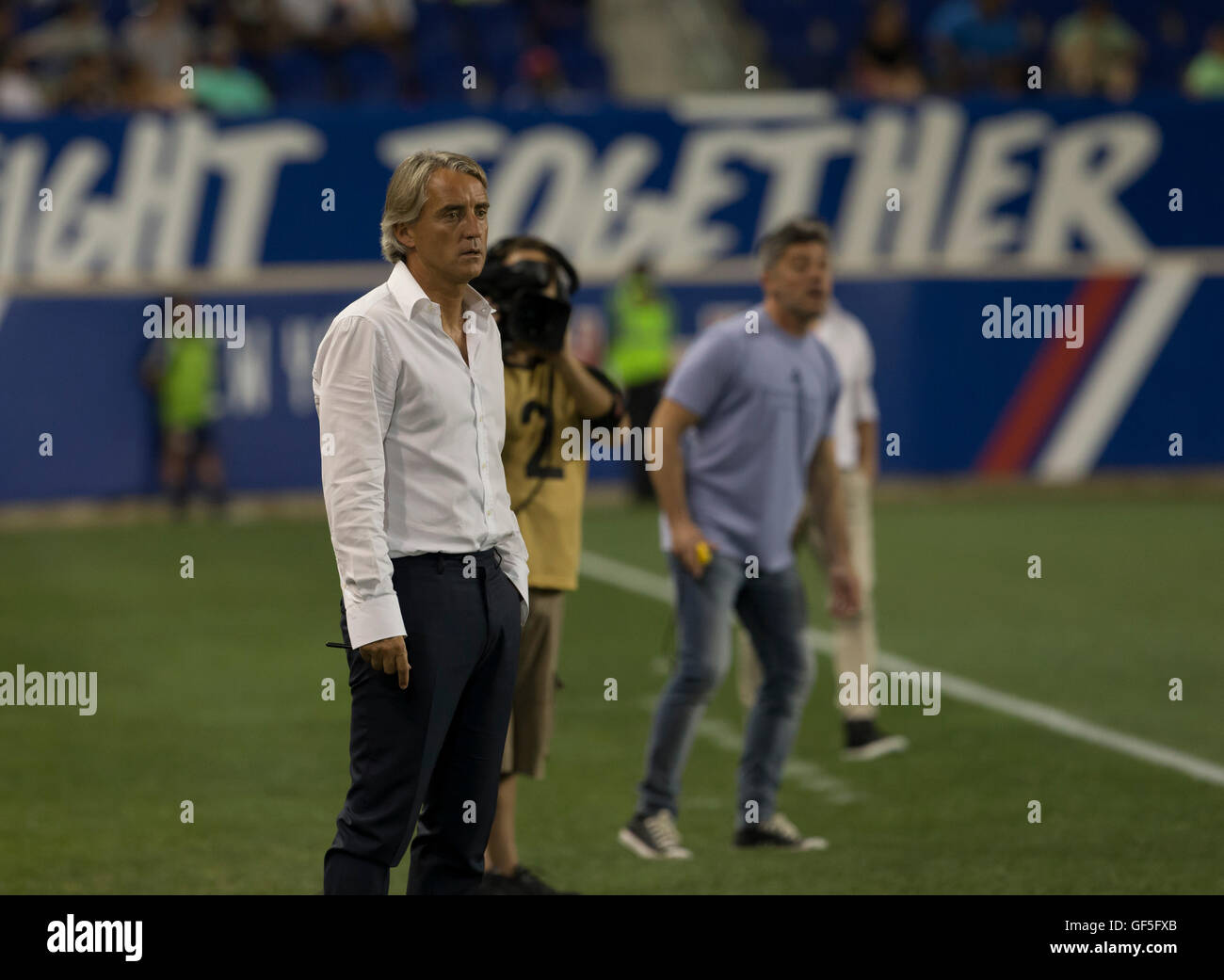 The inter coach roberto mancini hi-res stock photography and images - Alamy