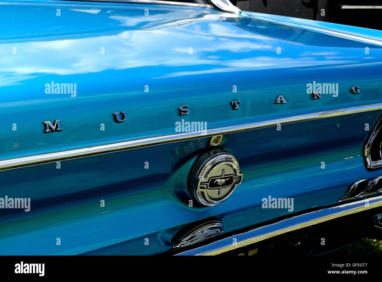 A baby blue Ford Mustang Stock Photo - Alamy